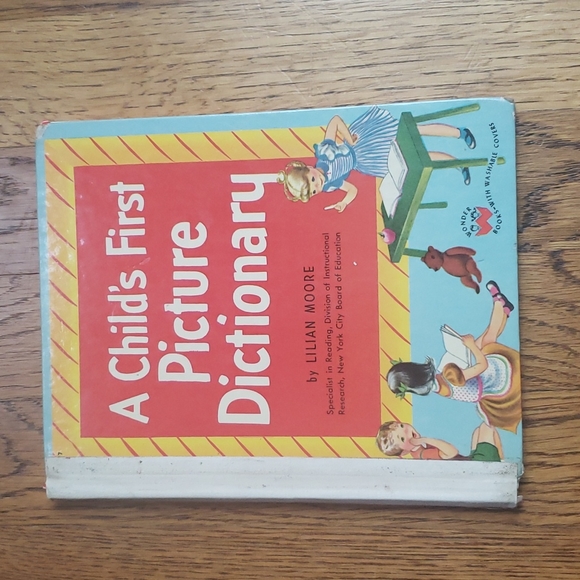 Other | Vintage 4s A Childs First Picture Dictionary By Lilian Moore ...